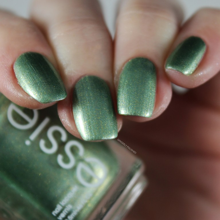 Essie ‘Wrapped in Luxury’ Winter 2022 Collection – Swatches & Review ...